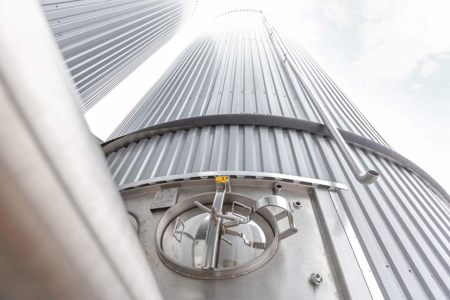 Milk Tanks | Stainless Steel Milk Cooling Storage for the Dairy ...