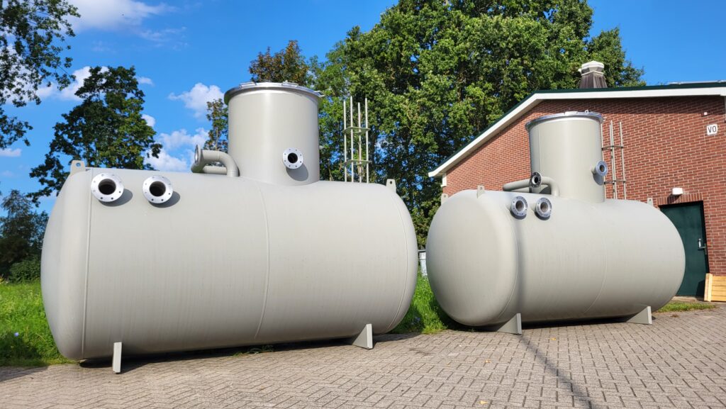 Gpi Tanks delivers two 8m3 stainless steel sewage tanks